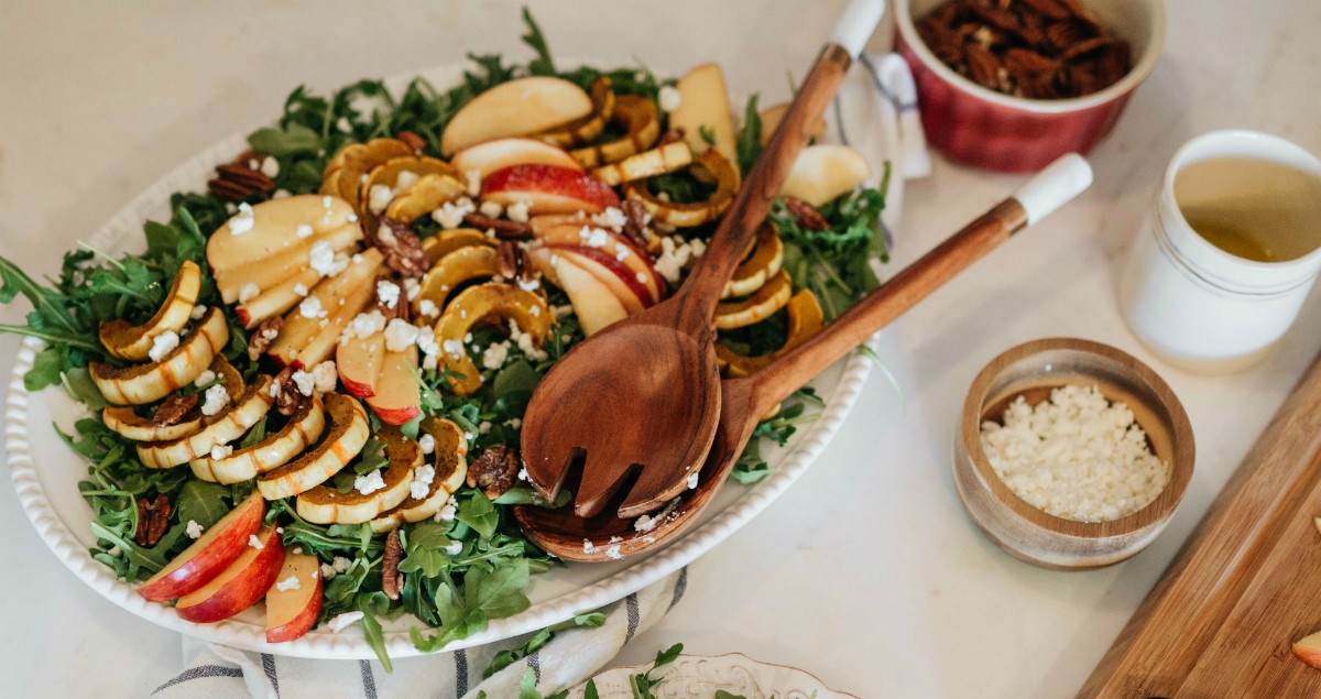 Hearty Winter Salad with Autumn Glory Apples - Superfresh Growers