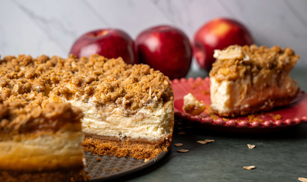 Cosmic Crisp Cheesecake Crumble - Superfresh Growers