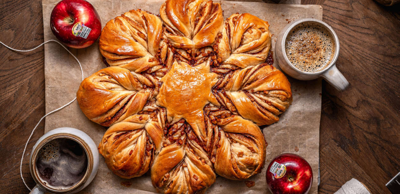 Cosmic Crisp Apple Cinnamon Star Bread - Superfresh Growers