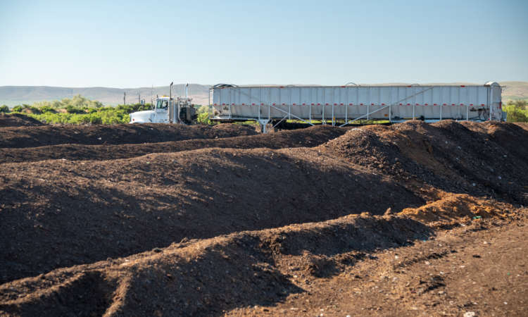 LARGE-SCALE Composting - Superfresh Growers